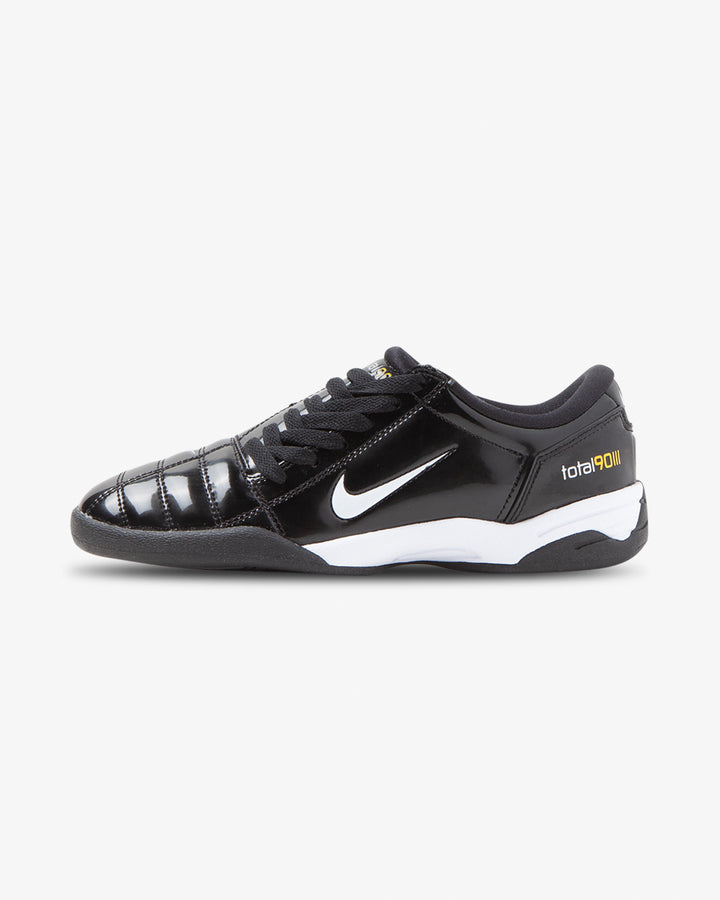 Nike Total 90